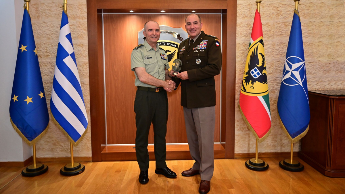 Στην Ελλάδα ο Διοικητής των Δυνάμεων του Στρατού των Ηνωμένων Πολιτειών
