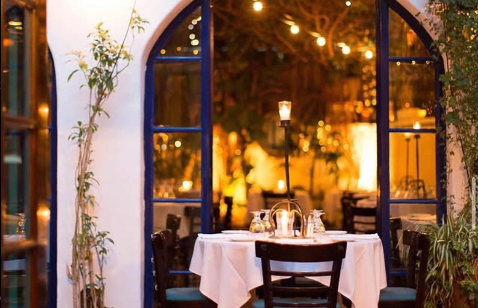 32 BEAUTIFUL Restaurants In America, Beyond That Are Bucket List Worthy