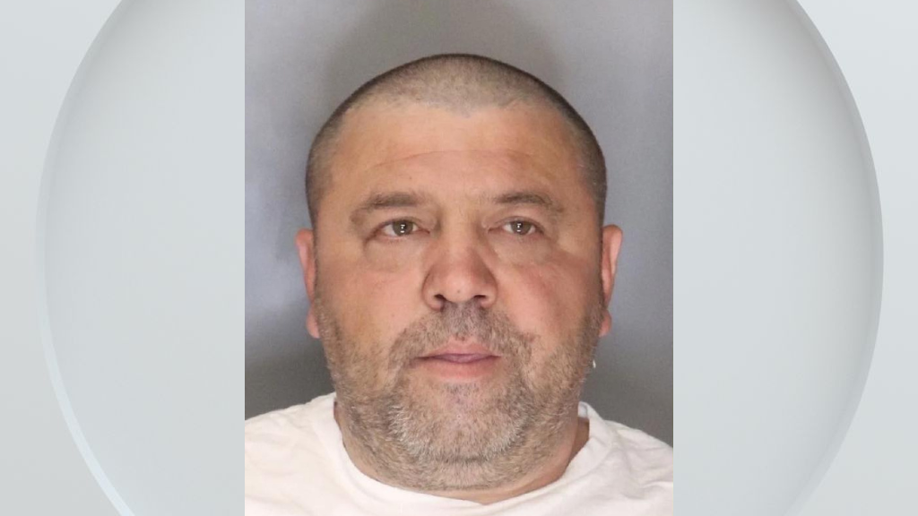 Father, teenage son accused of robbery in Sacramento car buying scheme