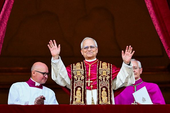 Mexico’s President Sheinbaum plans to invite new pope to Mexico
