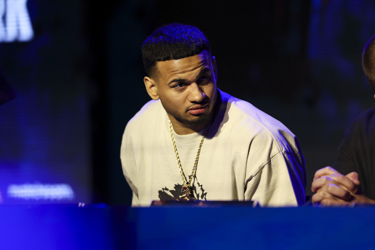 Manny Pacquiao’s quest to become world champion takes major hit