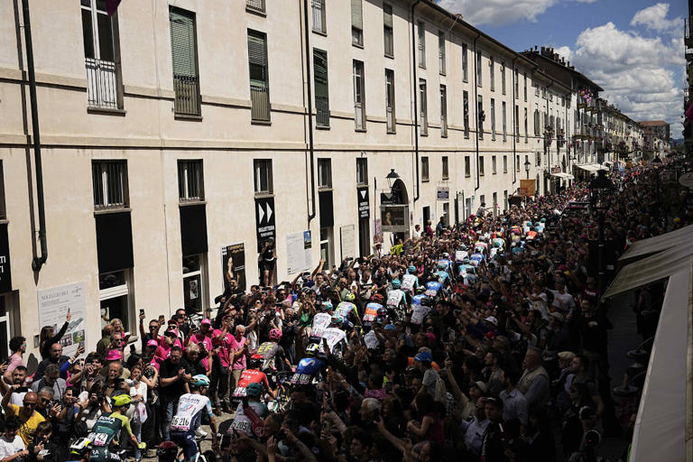 Giro d’Italia 2026, tutti i ritiri