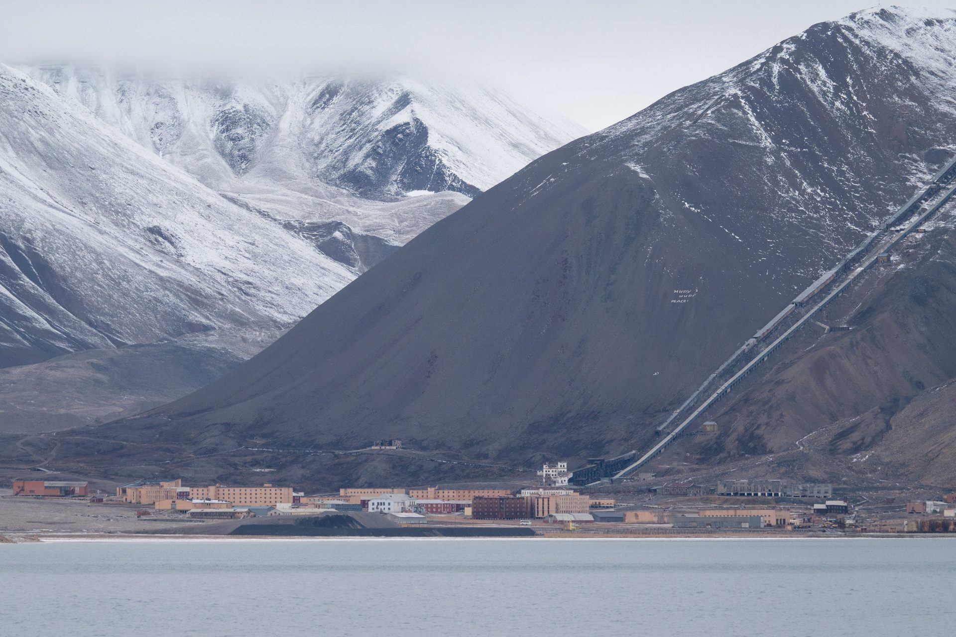 Discovering Pyramiden: a mysterious ghost city in the Arctic