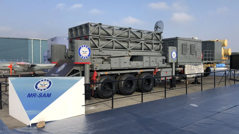 India’s Barak-8 Missile Neutralizes Pakistan’s Fateh-1 Attack: Know the ...