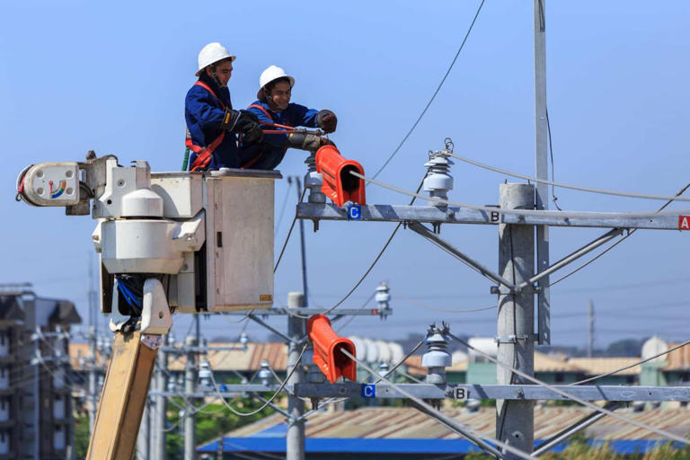 Meralco cuts power rates in September billing