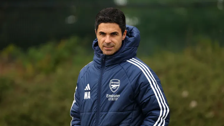 Two first-team Arsenal stars set to leave alongside 18 players