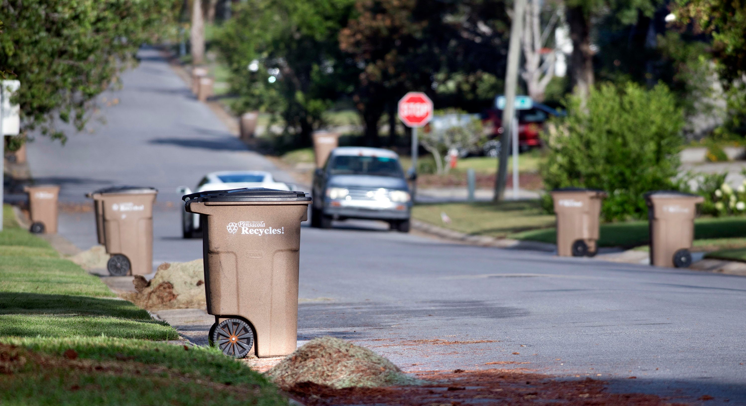 Pensacola's trash rates are set to change. Here's what your new bill ...