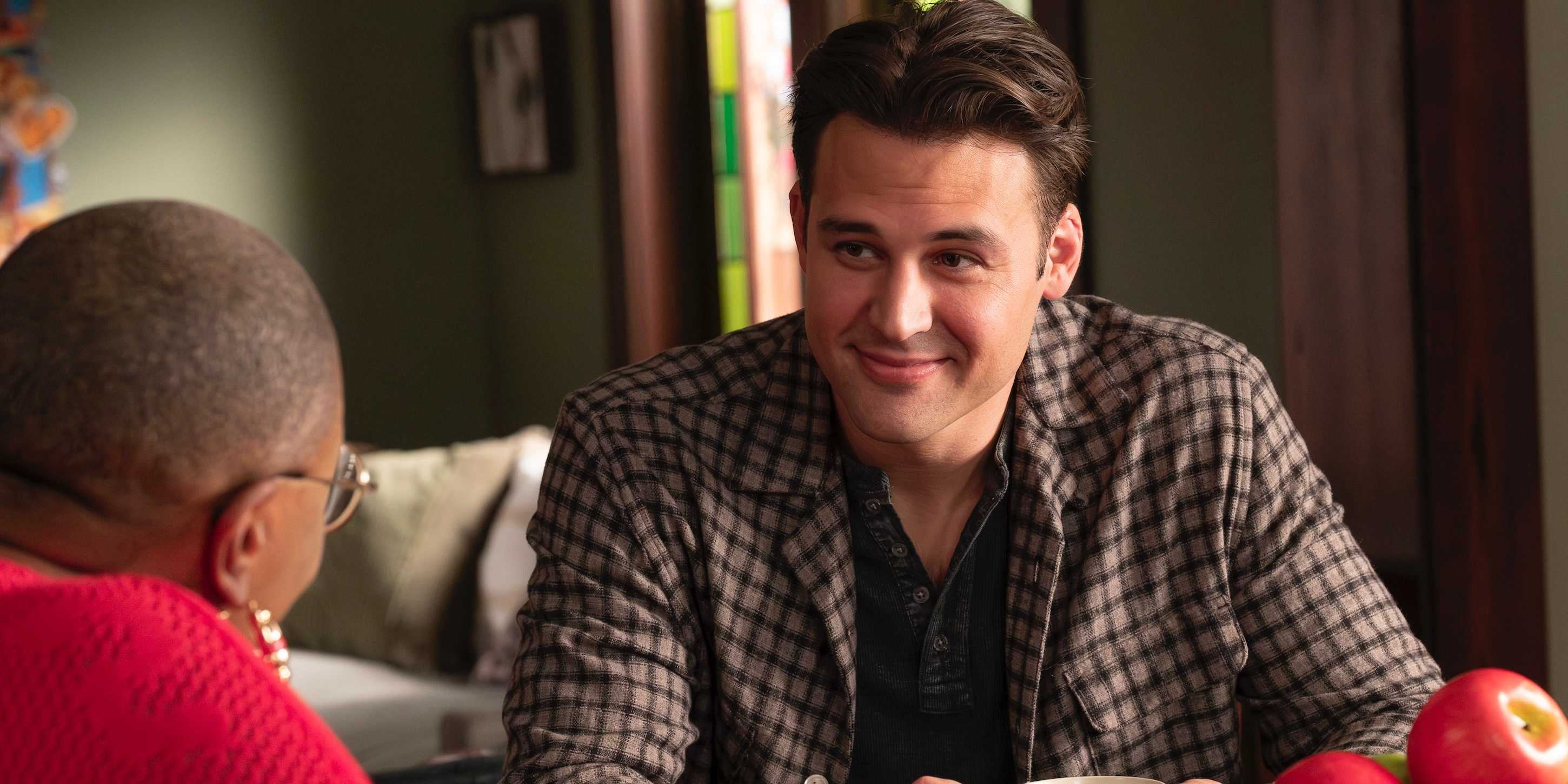 9-1-1-’s Oliver Stark and Ryan Guzman Talk "Buddie" Ship Possibilities