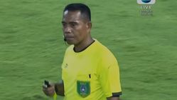 Ada Apa Dengan Mata Wasit Gedion Dapaherang dan Murilo Mendez