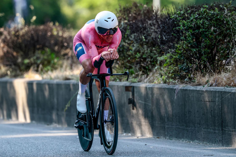 Giro d’Italia LIVE: Brilliant Josh Tarling wins stage two time-trial as ...