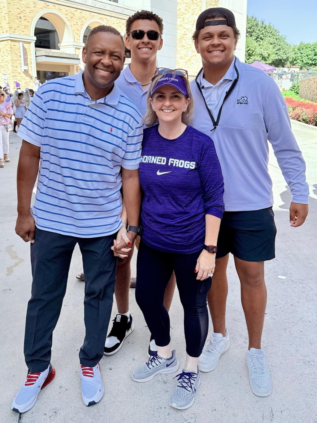 Mom and son — donning matching sneakers — graduate from TCU together ...