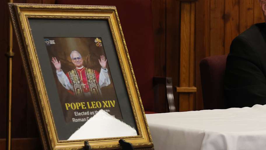 New Pope Has Kept Track of 'Nova Knicks