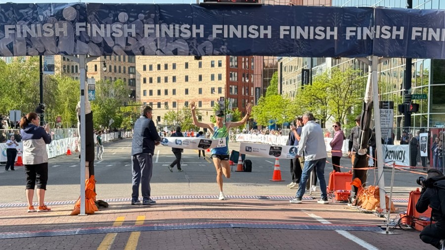 Casey Clinger looks to defend first-place finish in 2026 River Bank Run