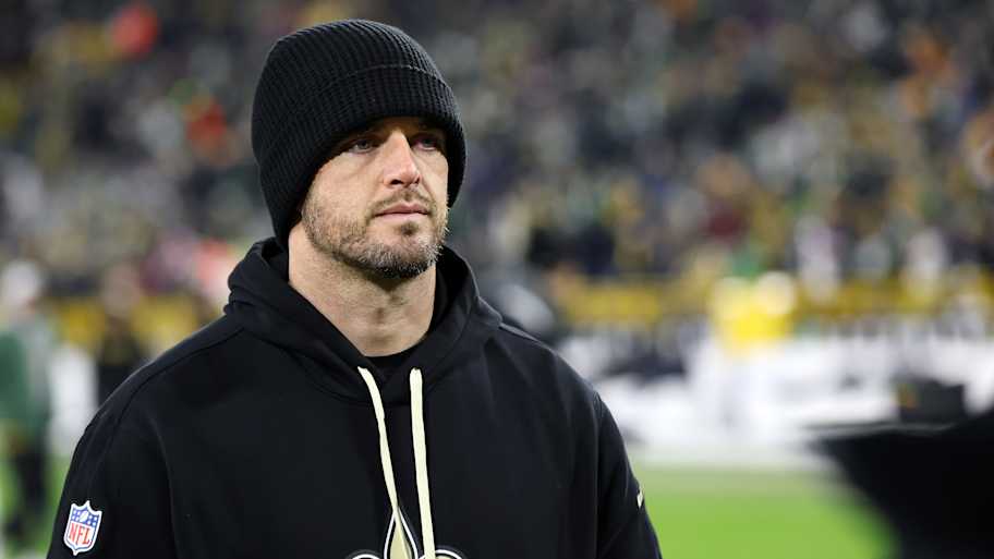 Derek Carr retires with $195M and zero answers for beating the Chiefs