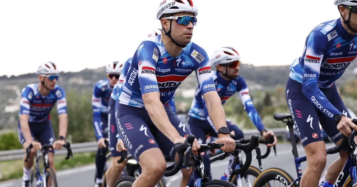 Quick-Step haalt de T-Rex weer uit zijn kot: Wolfpack kondigt Vuelta ...