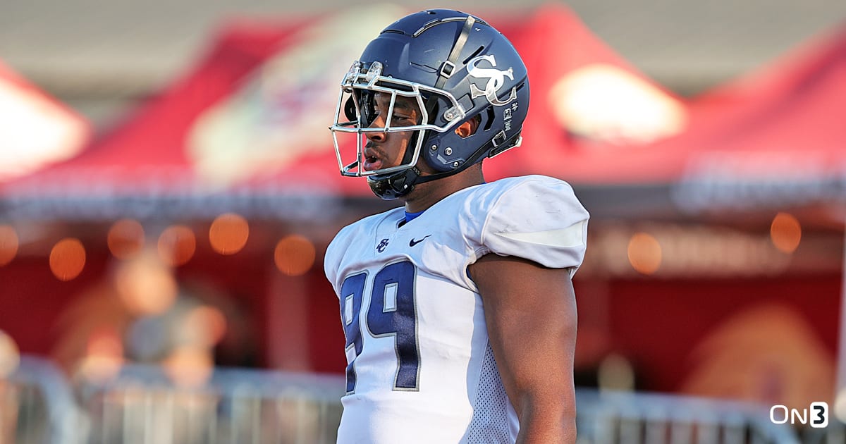 QUAAACK: 4-Star EDGE Richard Wesley Commits to Oregon