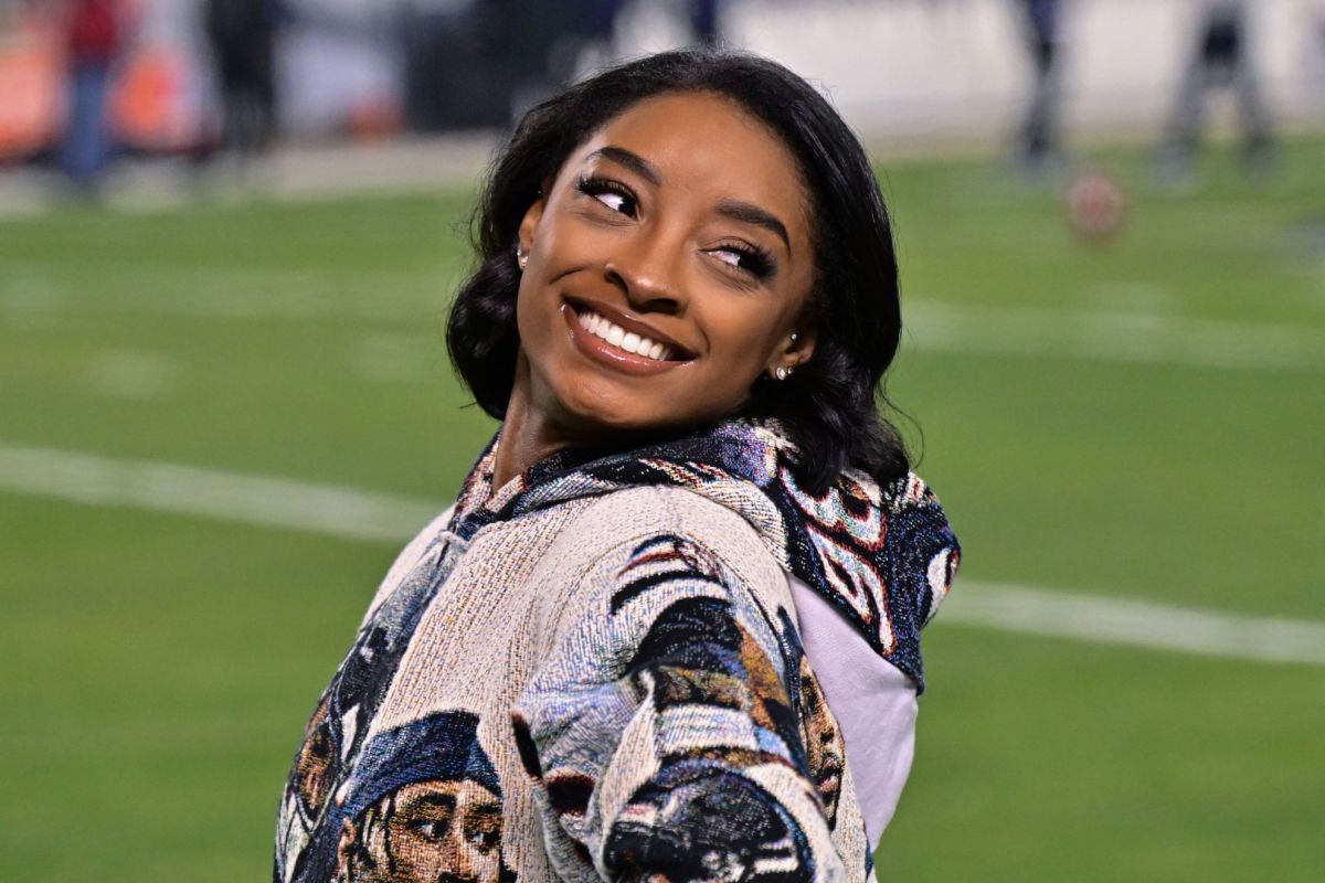 Simone Biles Sends Message After Exciting Announcement With Jonathan Owens