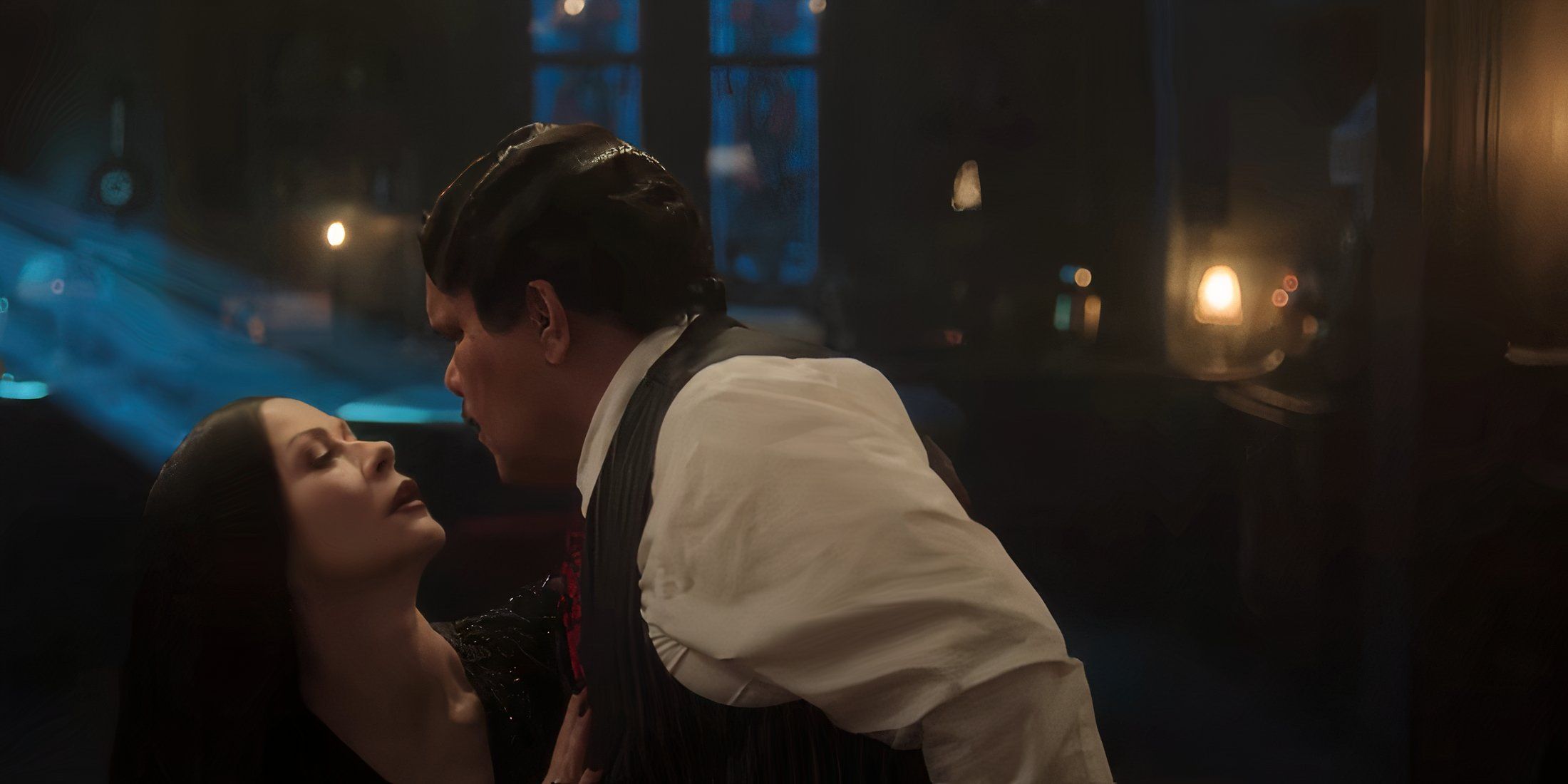 Let Morticia And Gomez Be The Only Romance In Wednesday Season 2