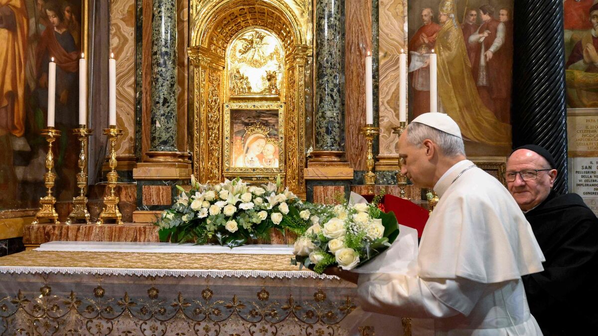 Le pape Léon XIV s’est recueilli sur la tombe de François à Sainte ...