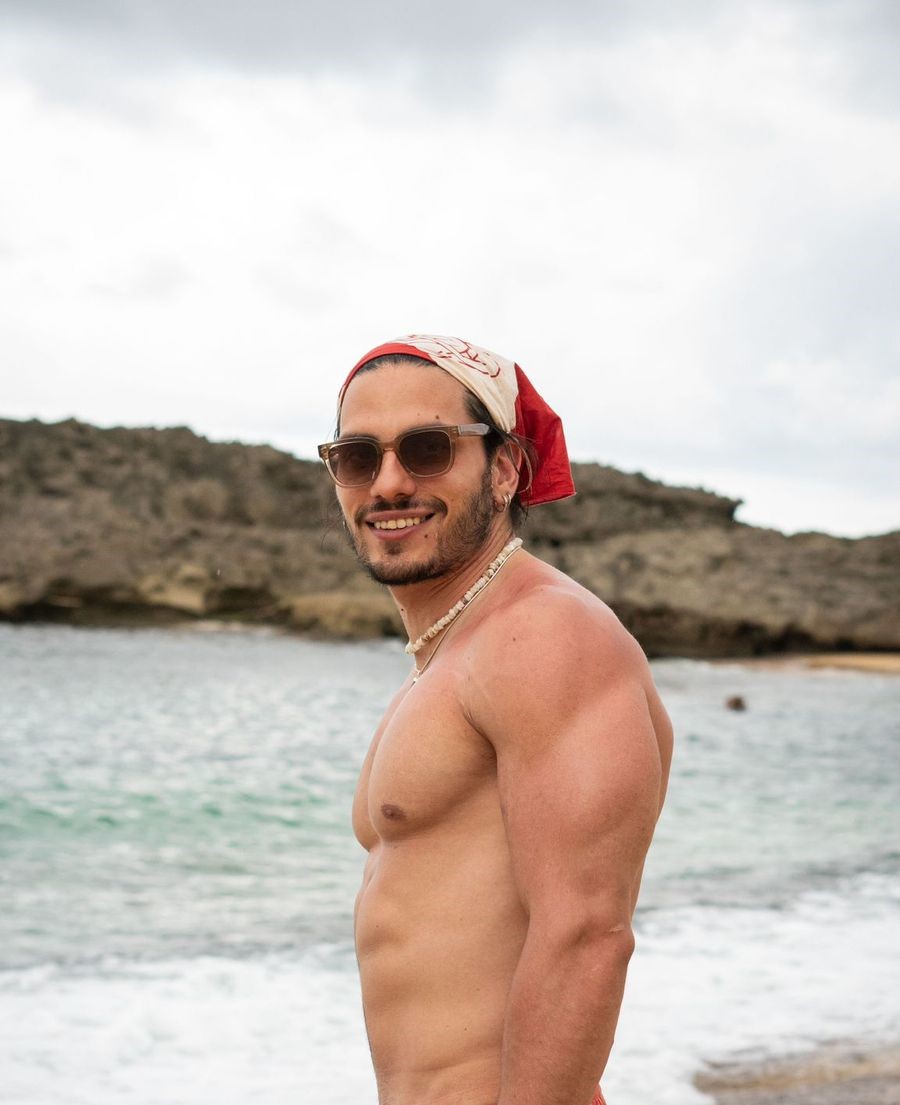 Entrenador venezolano sigue desaparecido tras saltar el East River en ...