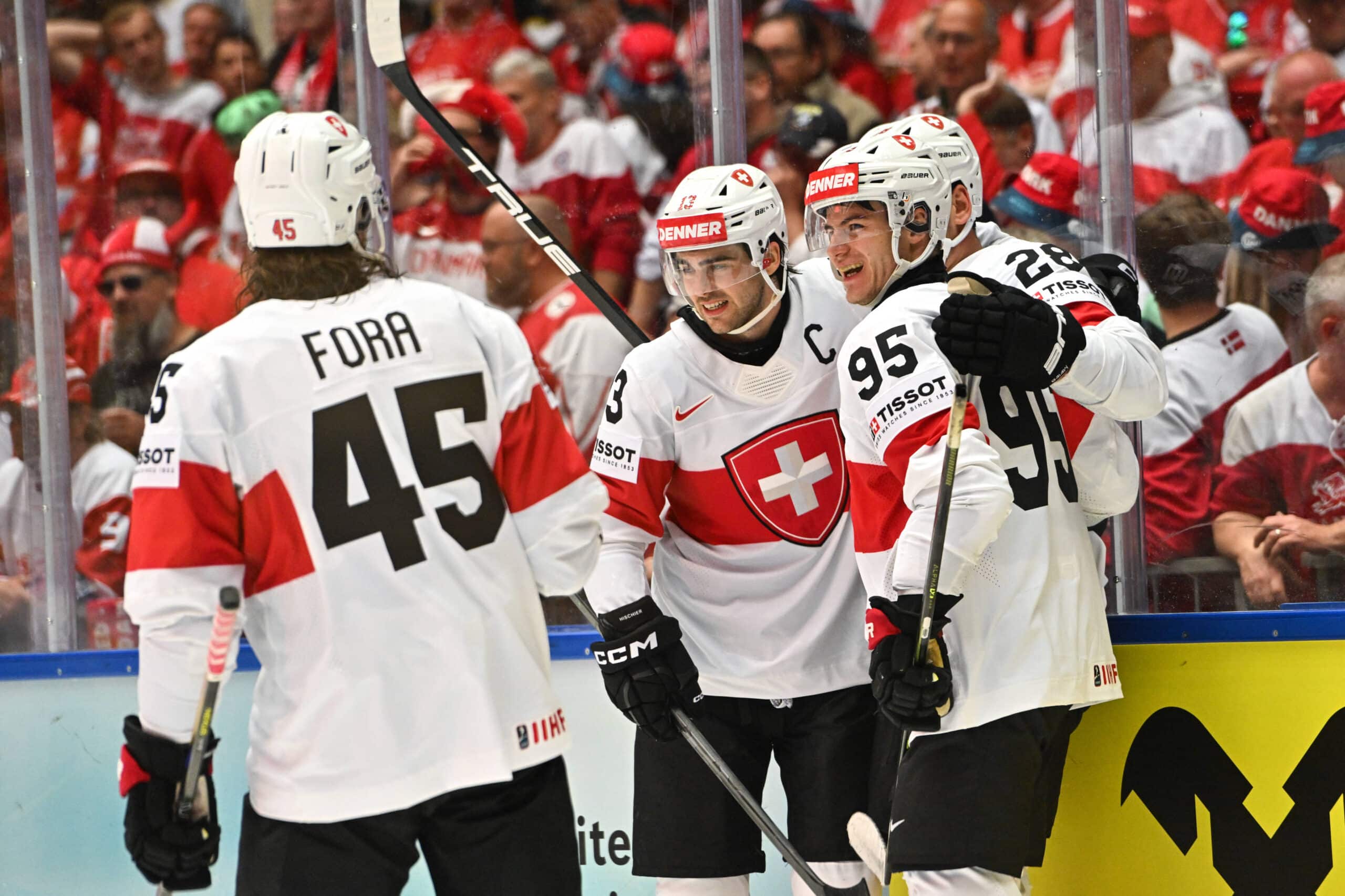 Sveitsille todella raju takaisku MM-kisoissa
