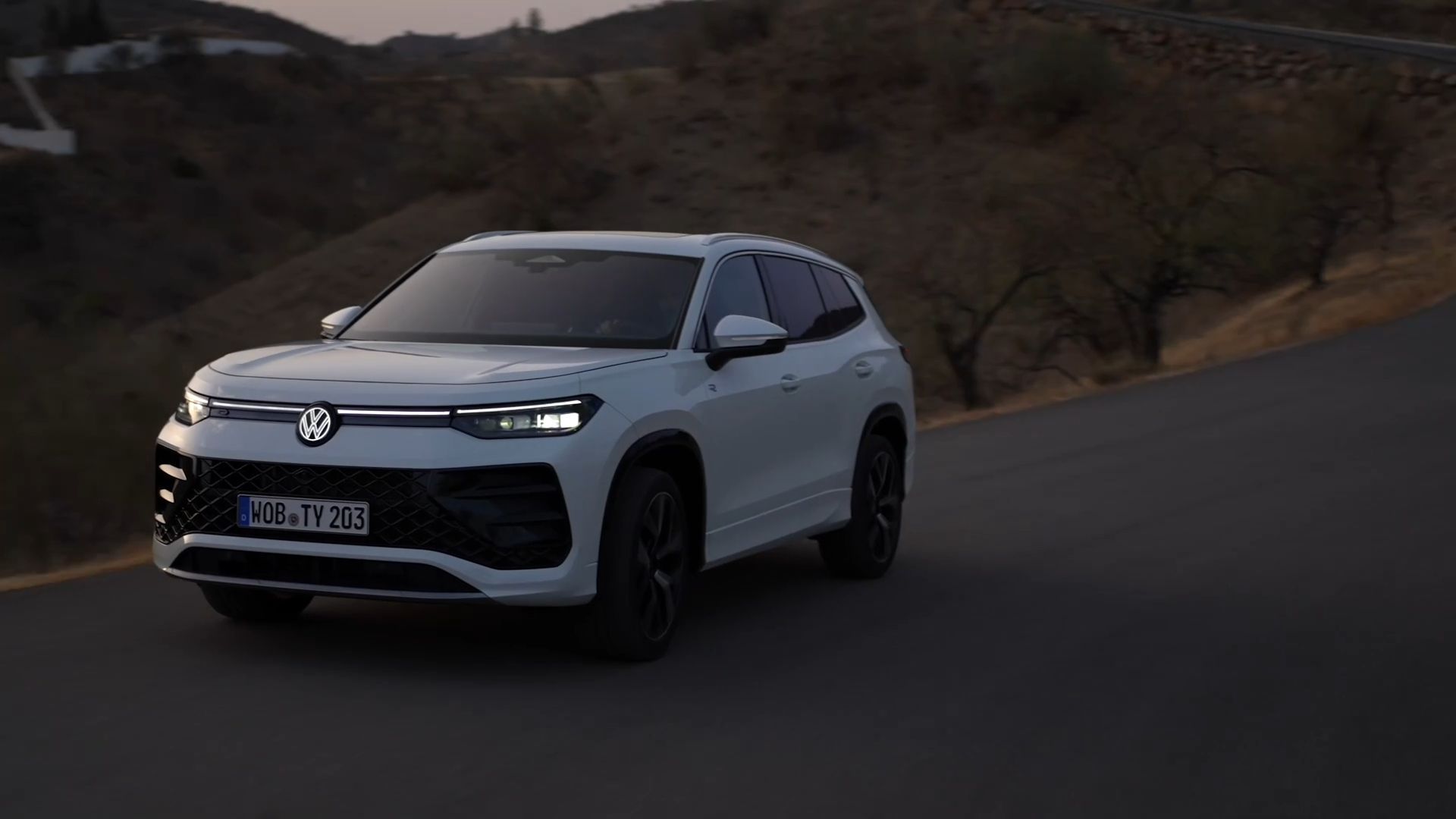 Der neue Volkswagen Tayron - Passt perfekt in die Zeit – eHybrid mit ...