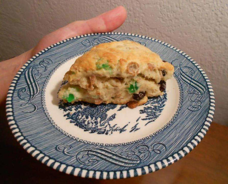 Low Sugar Bran Scones (Easy Recipe) With Cherries and Raisins