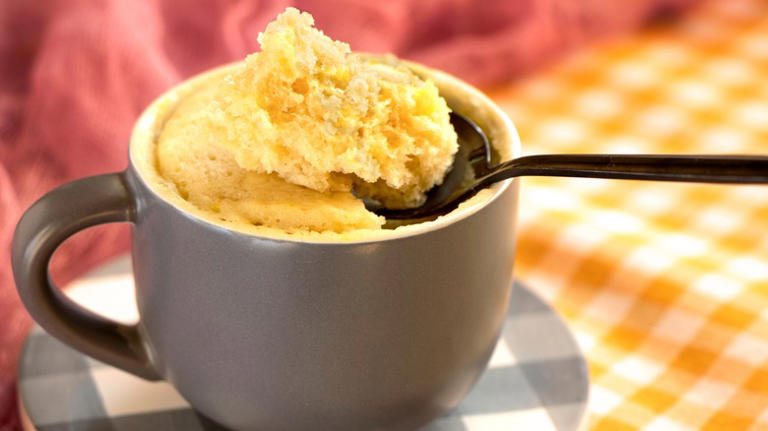 How To Make Vanilla Mug Cake With Ingredients Already In Your Kitchen