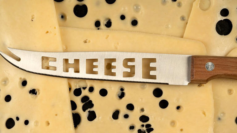 There's A Good Reason Some Knives Have Holes