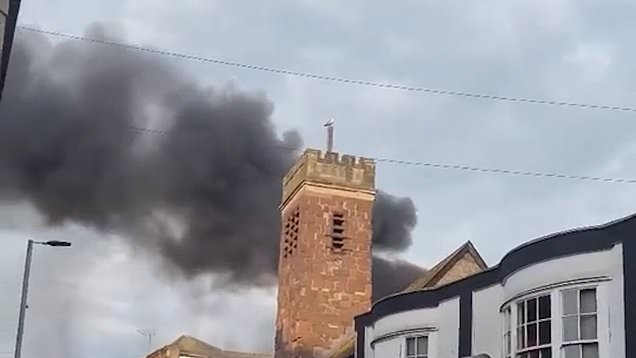 'Fireball' at electrical substation causes hundreds of homes to lose power