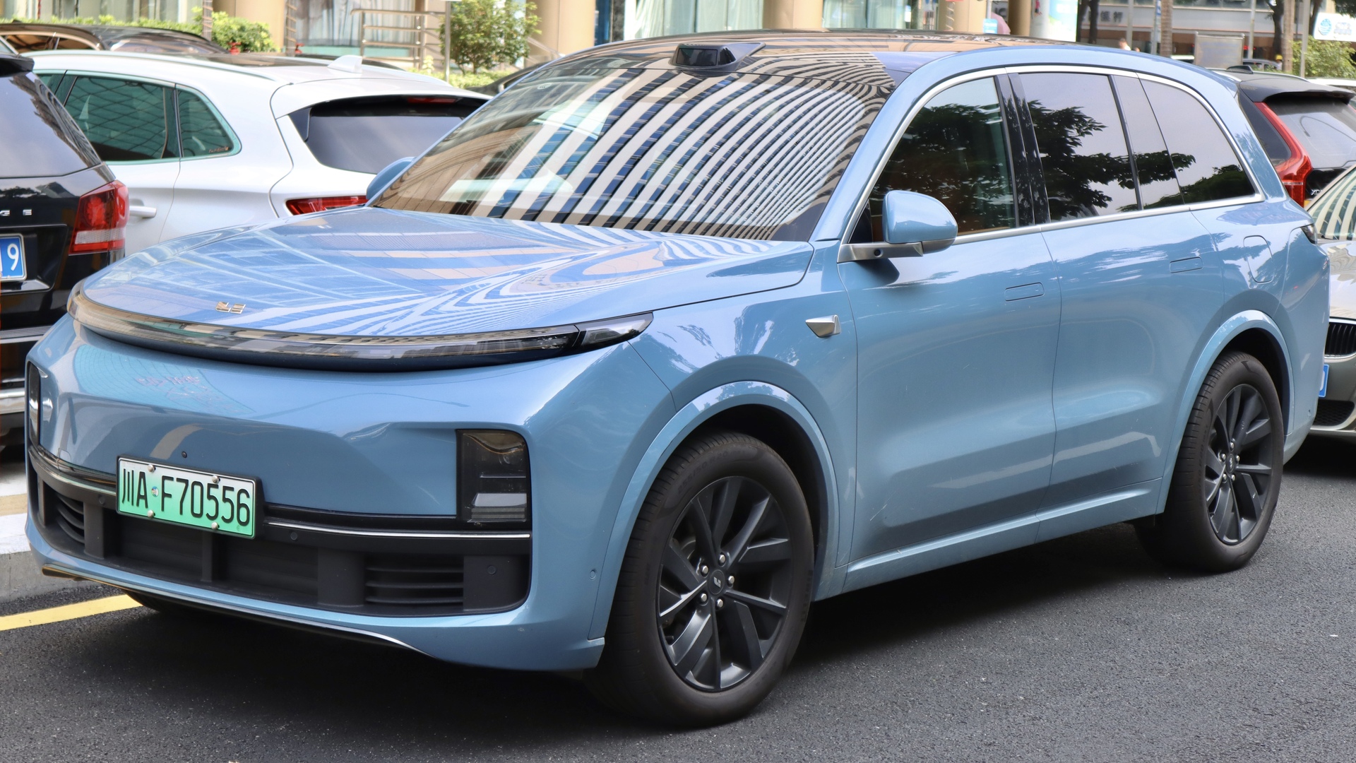 China’s automaker’s hybrid EVs offer 870-mile range with Hesai LiDAR ...