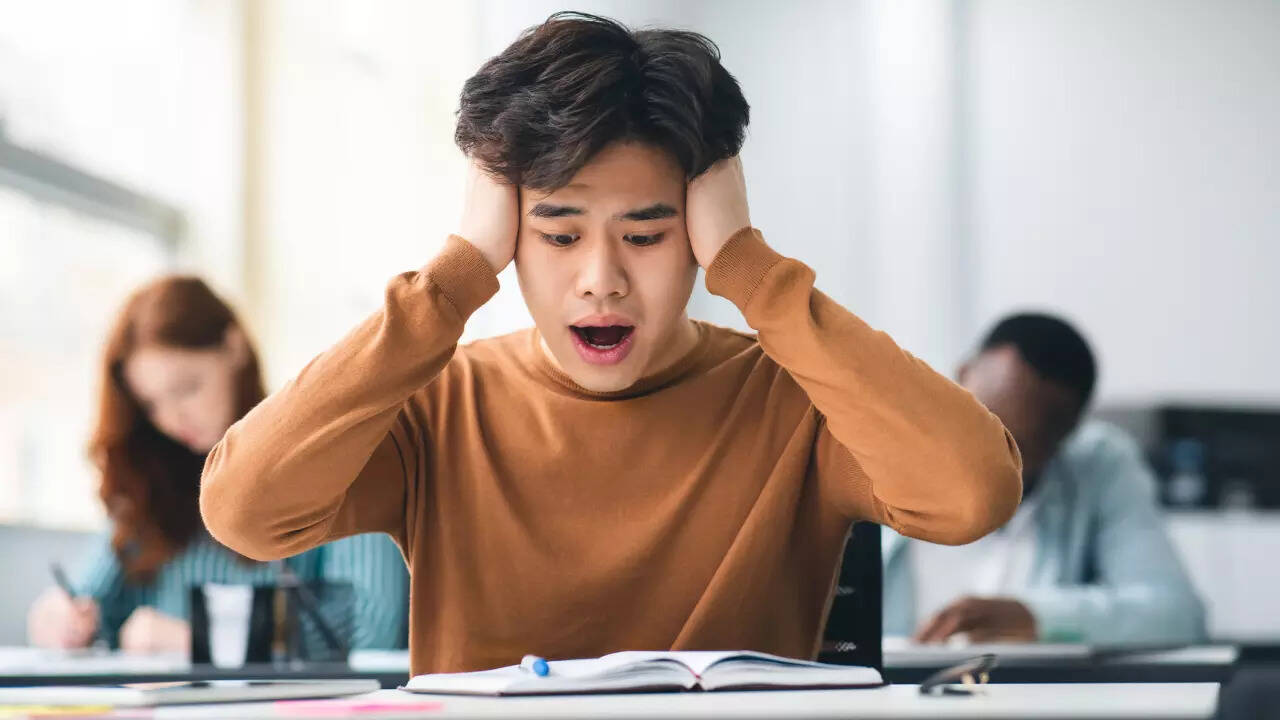 10 habits that prevent children from performing well in exams