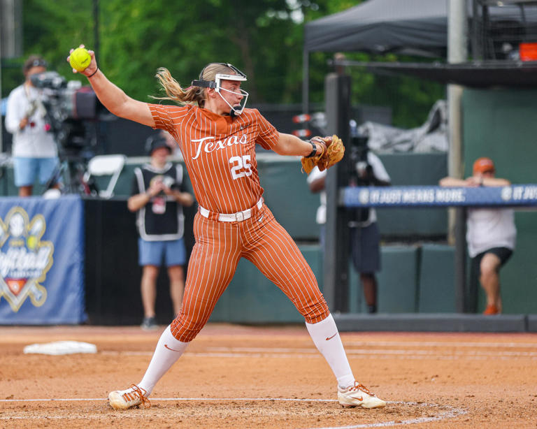 Texas softball: Freshman Cambria Salmon helps UT roll to win in NCAA ...