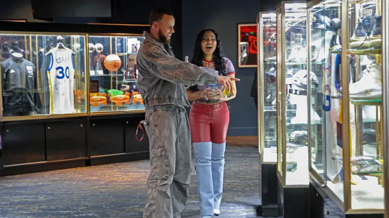 Steph Curry honors Ayesha with Mother's Day post: ‘The backbone of our ...