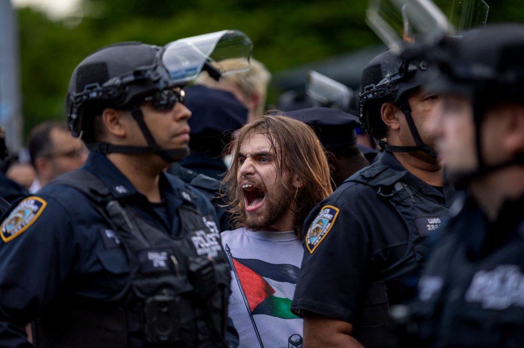 NY city and state lawmakers condemn CUNY chancellor after anti-Israel ...