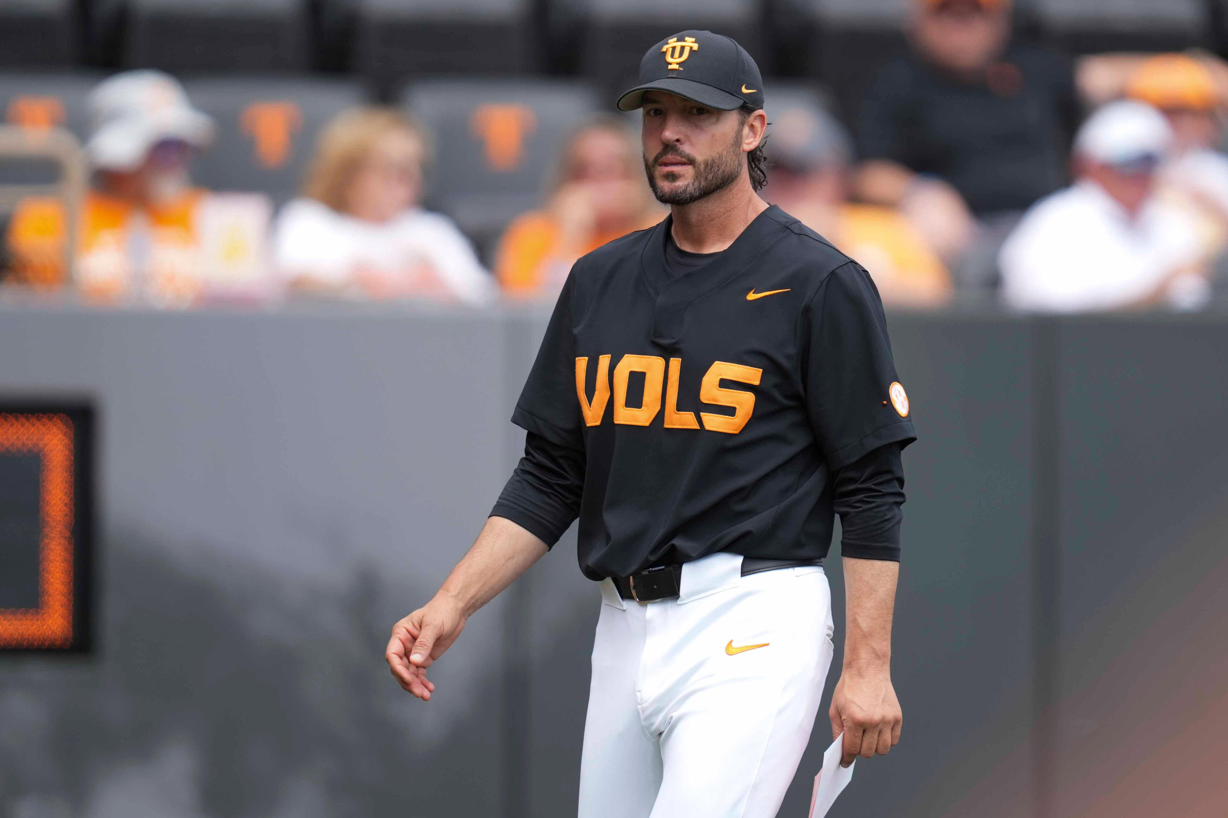 What Tony Vitello said about interest from MLB teams as Tennessee ...