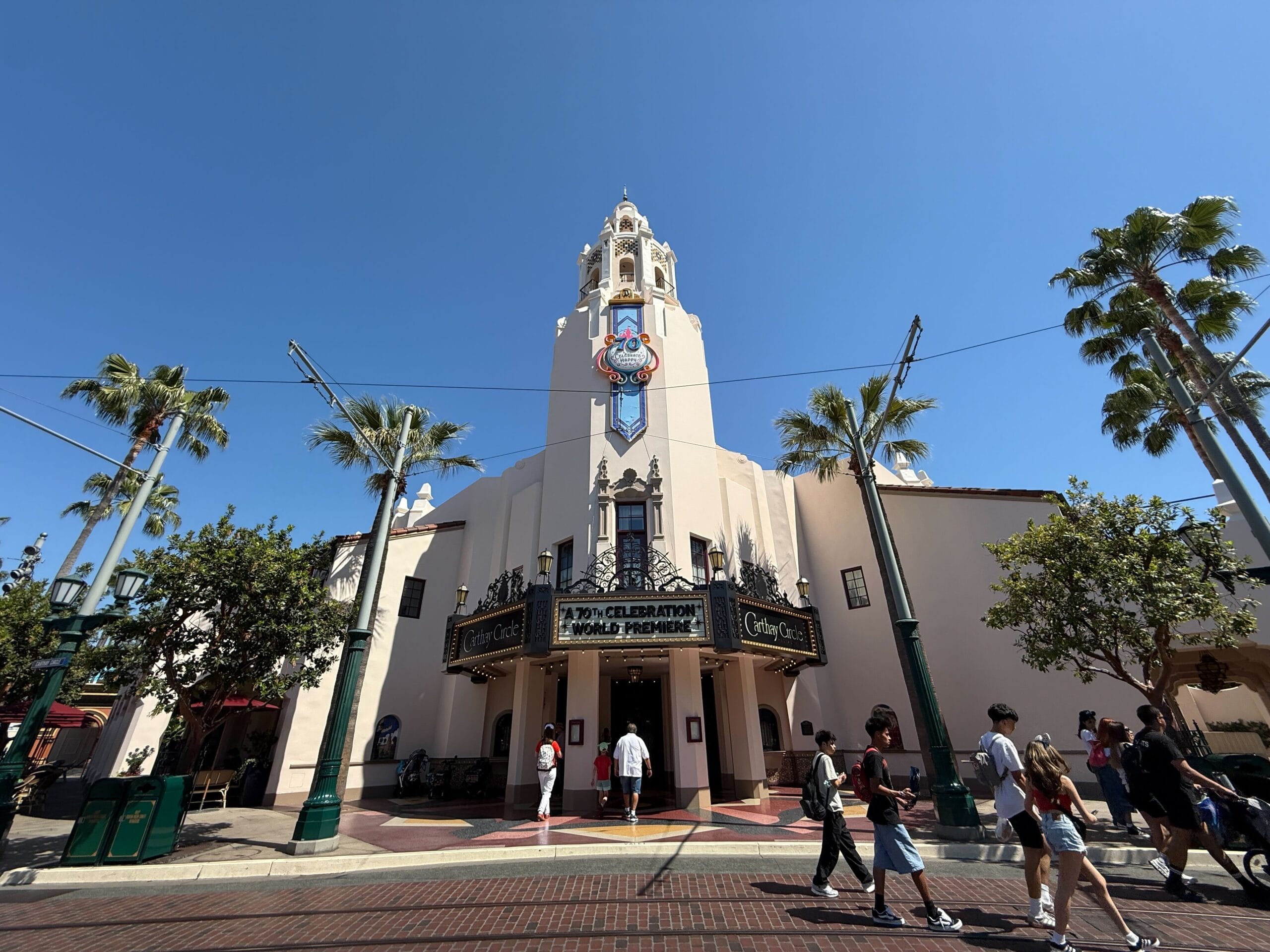 BREAKING: Disneyland Resort Website Debuts New Dining Reservation ...