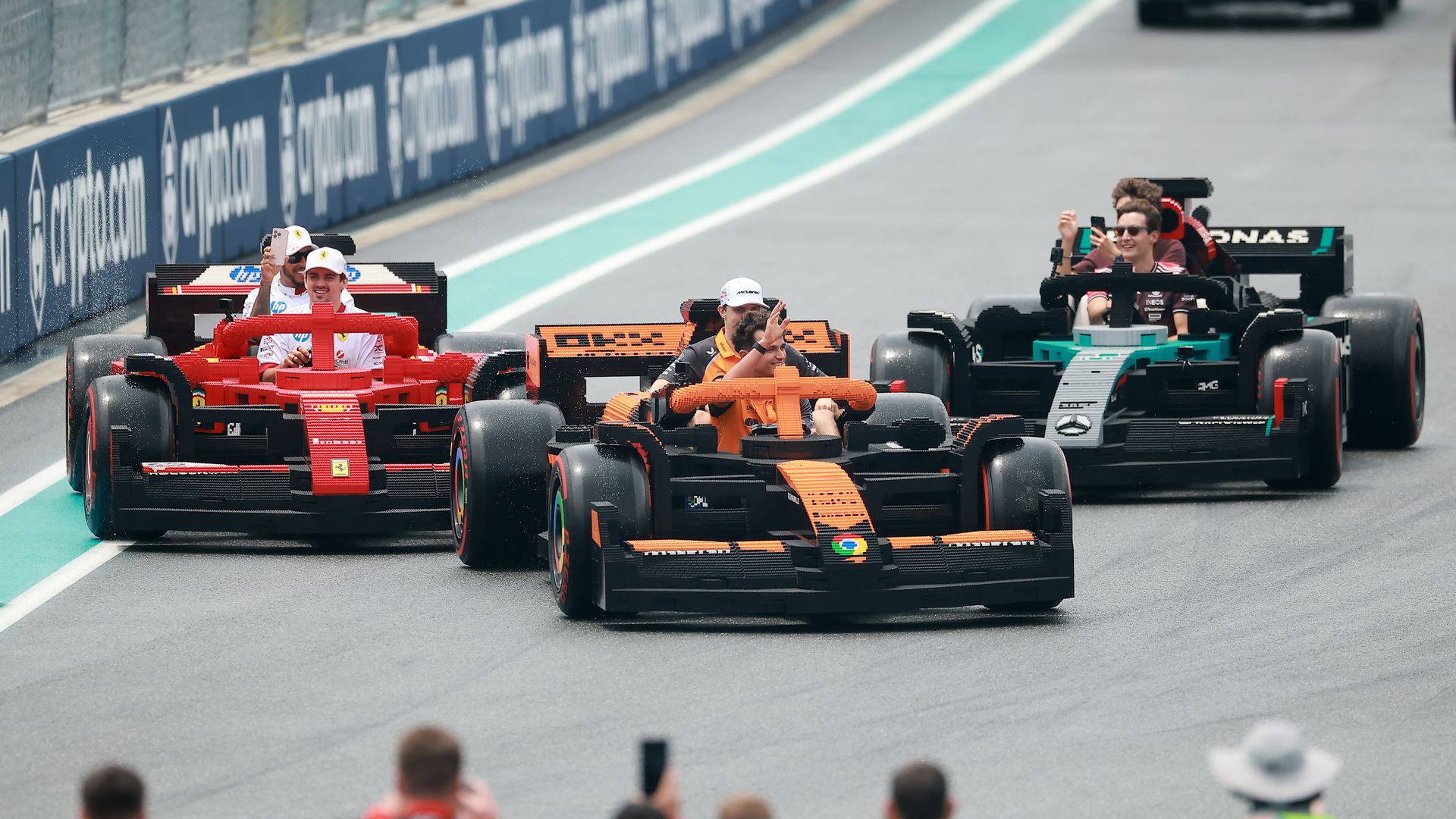 The LEGO F1 drivers’ parade at the Miami Grand Prix was 15 minutes of ...