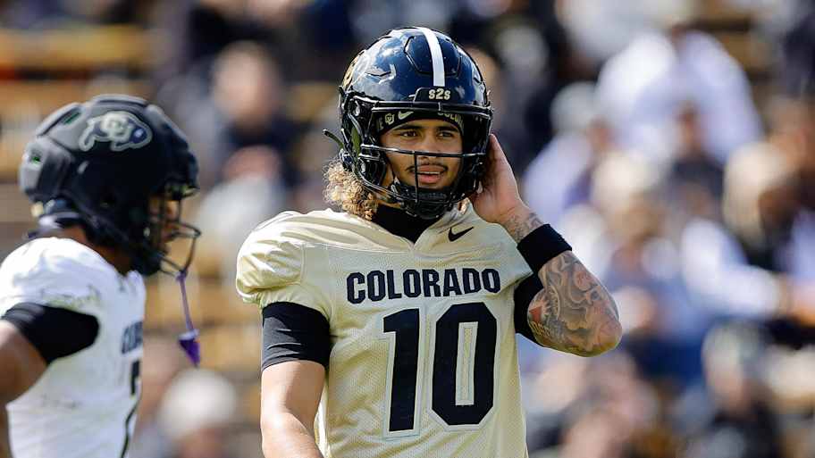 Colorado Buffaloes' Julian Lewis Reacts To 5-Star Recruit Cederian ...