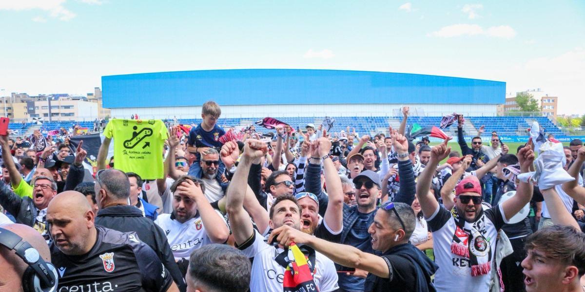 El Ceuta vuelve por segunda vez al fútbol profesional