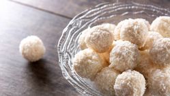 Resep Bola-bola Susu, Manis dan Lembut di Setiap Gigitan