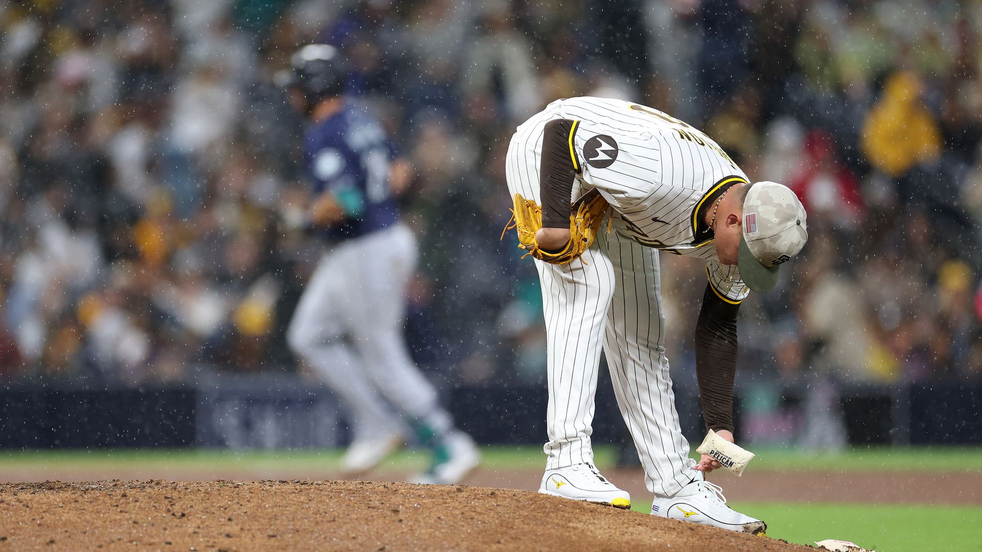 Good Morning San Diego: Padres trying to avoid sweep by Mariners