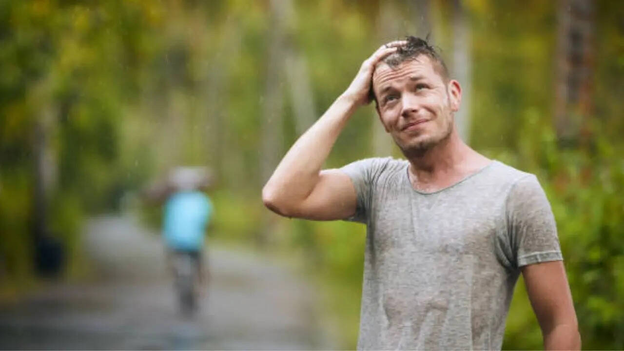 Sitting In Damp Clothes After Rain? Here’s How It Triggers Rashes And ...