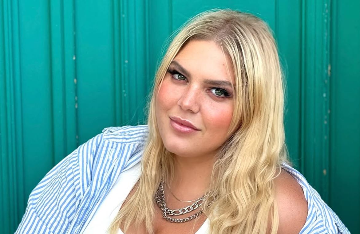 Δανάη Μπάρκα: «Άφησα το χέρι του για λίγα λεπτά κι εκείνος με άφησε για ...