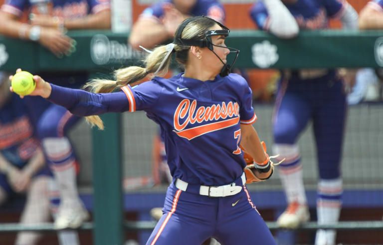 Clemson vs Texas softball resumes after weather delay in NCAA ...