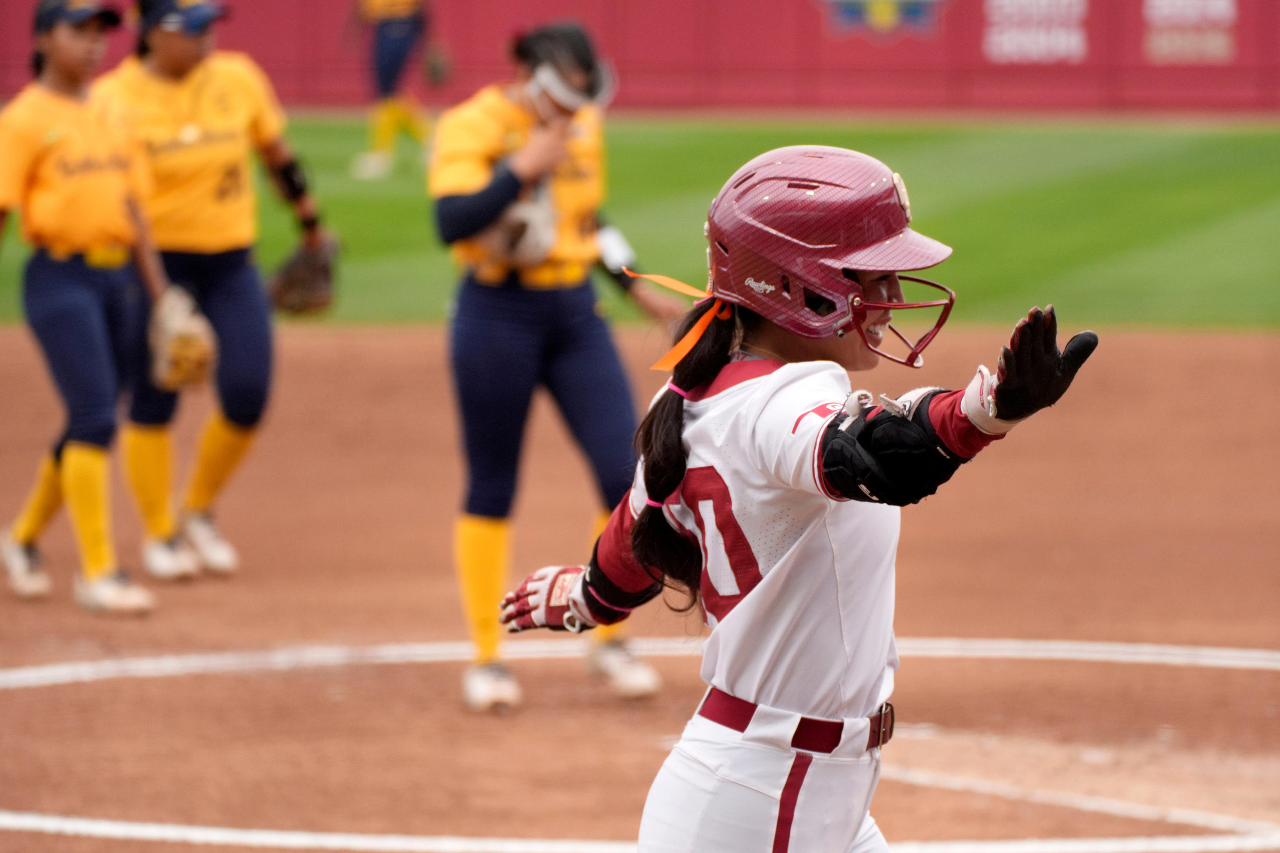 OU softball run-rules California as Sooners advance to NCAA Tournament ...