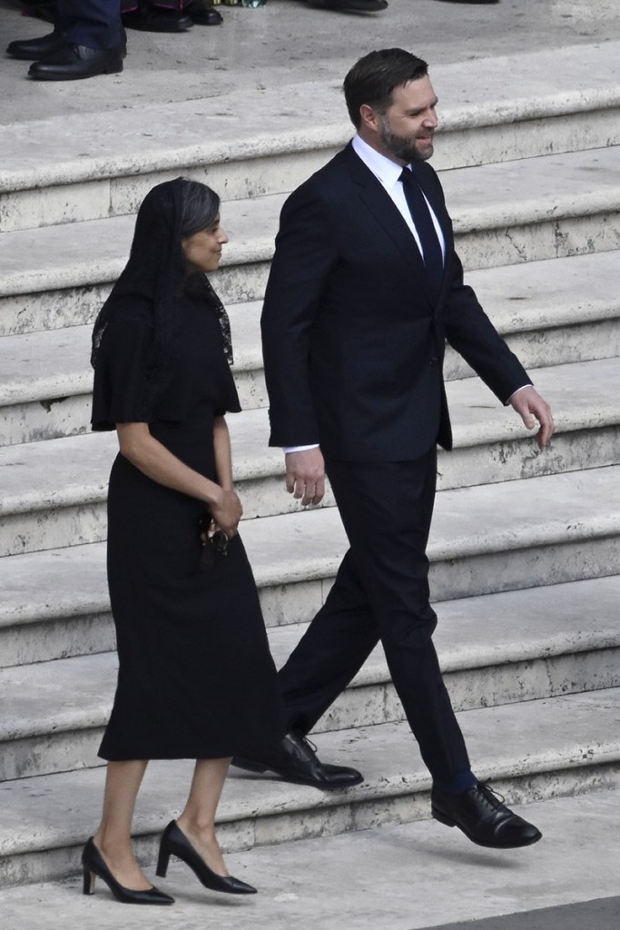 How Usha Vance's Black Dress and Mantilla Blend Symbolism, Tradition ...