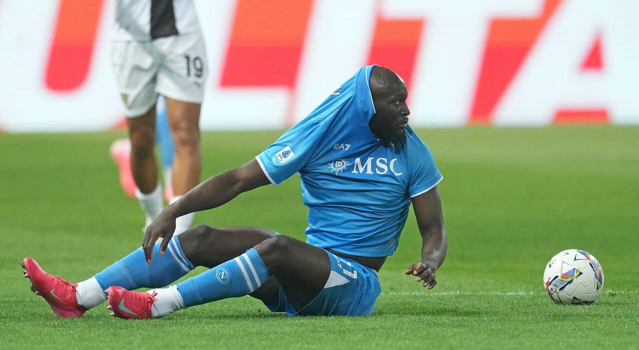 Parma-Napoli 0-0 in cinque meme: a un’altra settimana così non si può ...