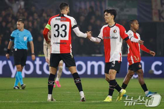 '황인범 68분' 페예노르트, 리그 3위로 시즌 마감…UCL 예선행
