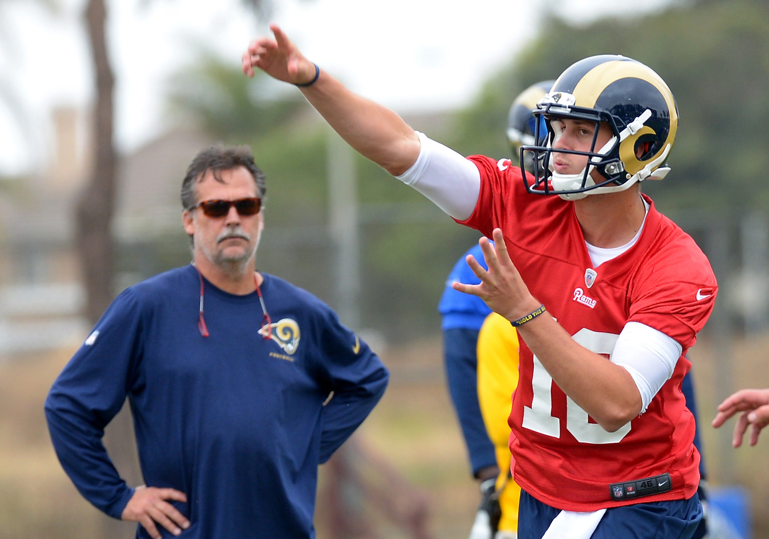 Jared Goff and Caleb Williams had similar rookie learning and coaching ...